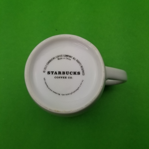 Starbucks | Kitchen | Starbucks Classic Green Mermaid Logo Coffee Tea ...